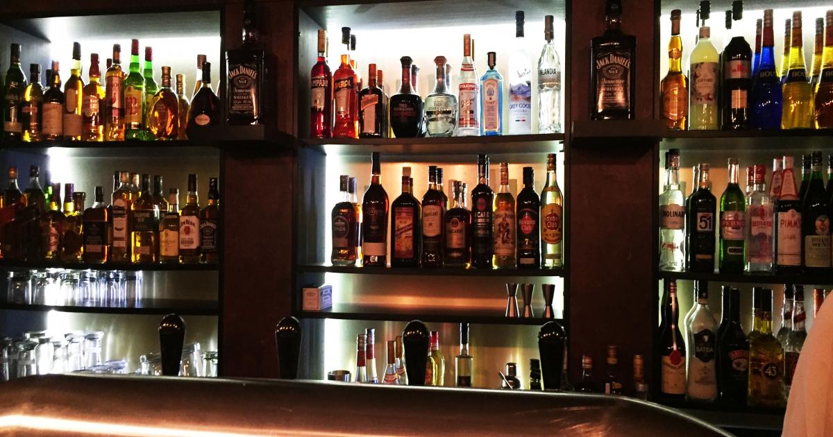 deinOyten.de - COR BAR neben der Esso-Tankstelle - Bar - Oyten